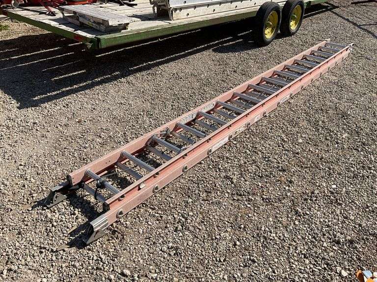 Werner fiberglass 24’ extension ladder - Hamilton-Maring Auction Group