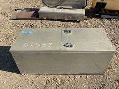 Aero Tool Box - Hamilton-Maring Auction Group