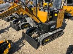 H12R, Mini excavator, bkt, ripper, 2 ft 8 in. stic - Hamilton-Maring ...