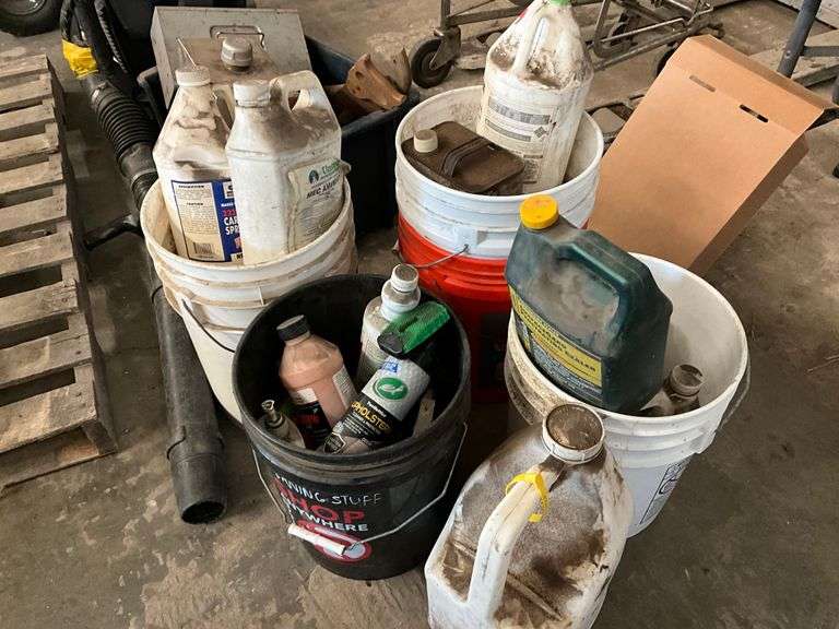 5 gallon pails w/lubes, sprays, & herbicides - Hamilton-Maring Auction ...
