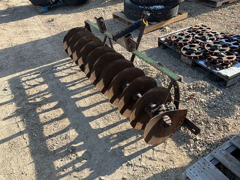 6 ft disc, 3pt mount - Hamilton-Maring Auction Group