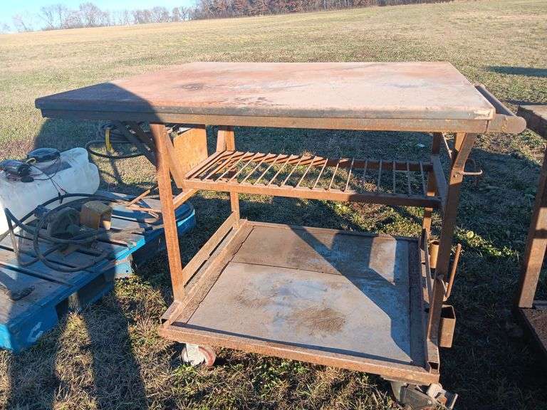 Metal shop bench on wheels with extension cord - Hamilton-Maring ...