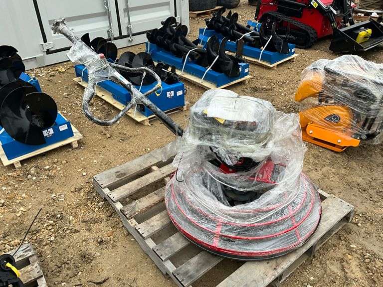2024 FLAND FL-1 Power Trowel, Hand Model SN B5158 - Hamilton-Maring ...