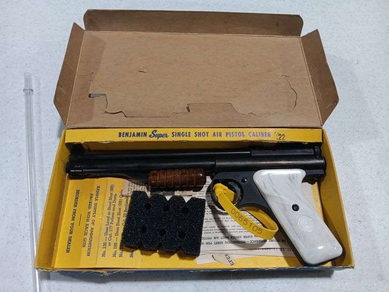 Benjamin Super Single Air Pistol .22 cal in Box - Hamilton-Maring ...