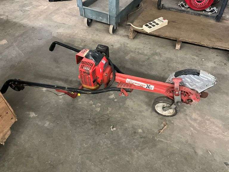 Little wonder extra lawn edger - Hamilton-Maring Auction Group