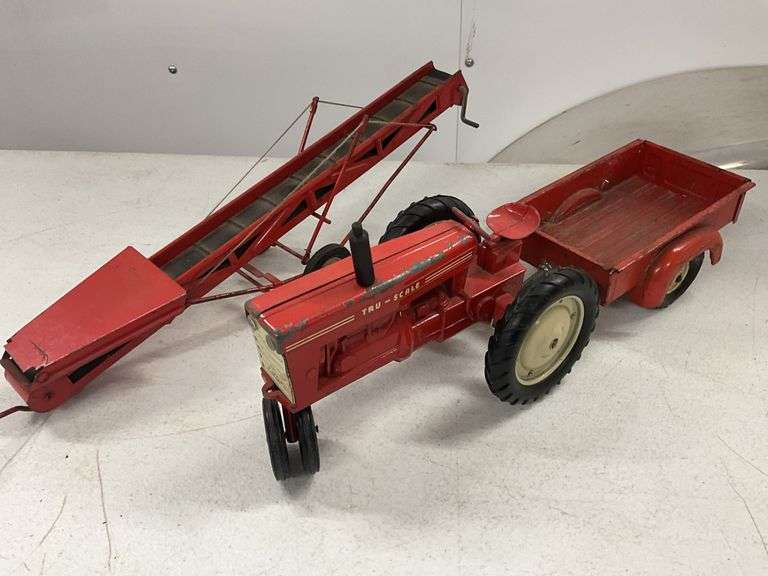 Pressed Steel Tru-scale,Tractor,Elevator,Trailer - Hamilton-Maring ...