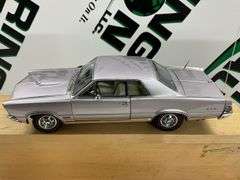 Danbury Mint 1:24 Scale,1965 Pontiac GTO - Hamilton-Maring Auction Group