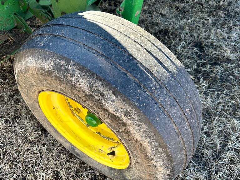John Deere 955 Center Pivot Discbine, 14.5' Cut, 9 Turtles, Impeller ...