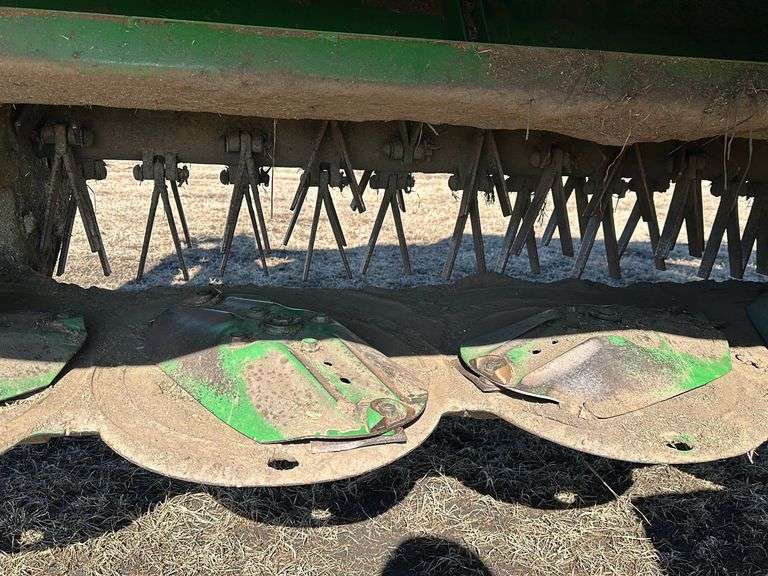 John Deere 955 Center Pivot Discbine, 14.5' Cut, 9 Turtles, Impeller ...