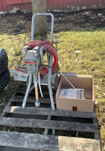 Spray tech model 1720 airless paint sprayer - Hamilton-Maring Auction Group