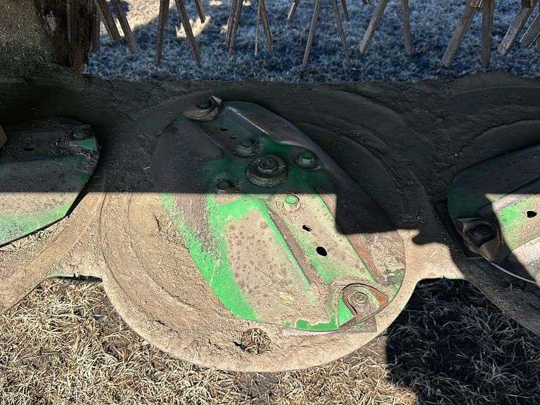 John Deere 955 Center Pivot Discbine, 14.5' Cut, 9 Turtles, Impeller ...