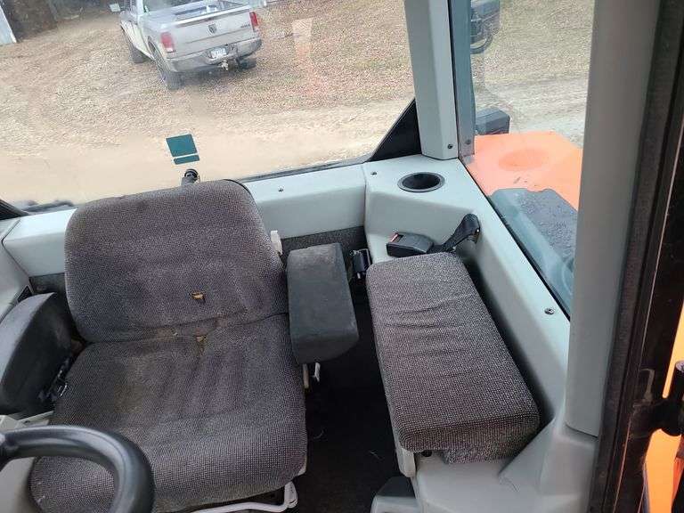 Agco Allis 9695 MFD Tractor, 5100 hrs, 18.4 tires and duals, 18 speed ...