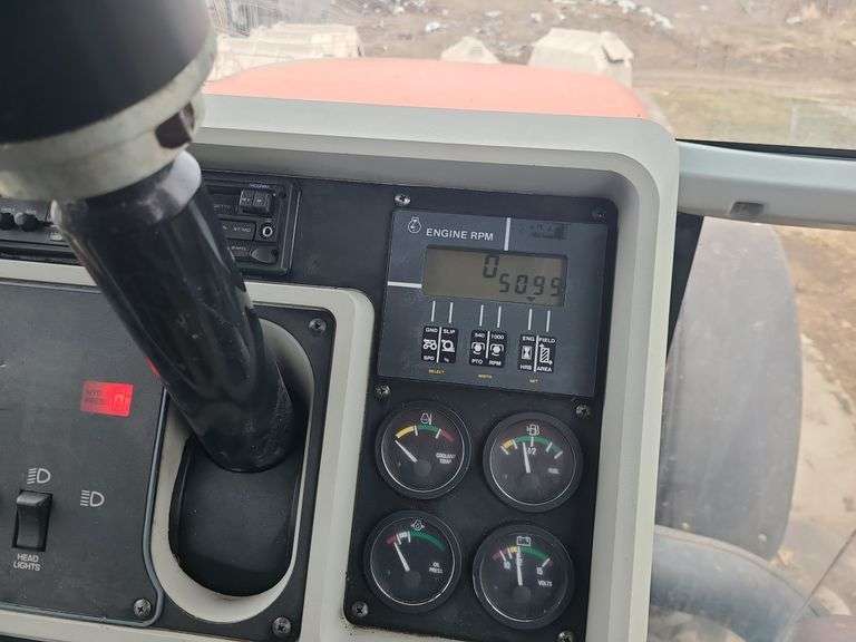 Agco Allis 9695 MFD Tractor, 5100 hrs, 18.4 tires and duals, 18 speed ...