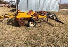 Landoll 9 Shank Disk Chisel, Buster Bar, Spring Loaded Shanks, Spring ...