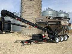 J&M LC390 Seed Tender, Scale, Talc Applicator, Remote with hyd doors ...