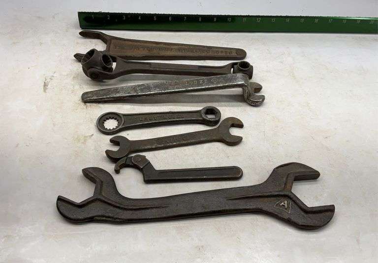 Assorted Vintage Wrenches - Hamilton-Maring Auction Group