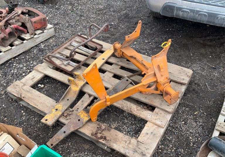 Three point parts for MM tractor and seat frame - Hamilton-Maring ...