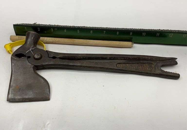 Vintage Farmers Ever Ready tool kit, hammer, hatchet, pliers, alligator ...