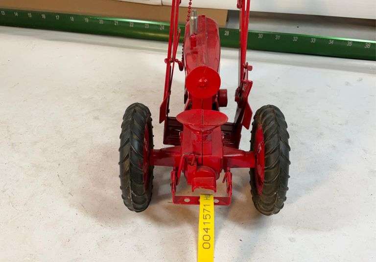 1950's Farmall 400 metal split rims with McCormick loader 1/16 scale no ...