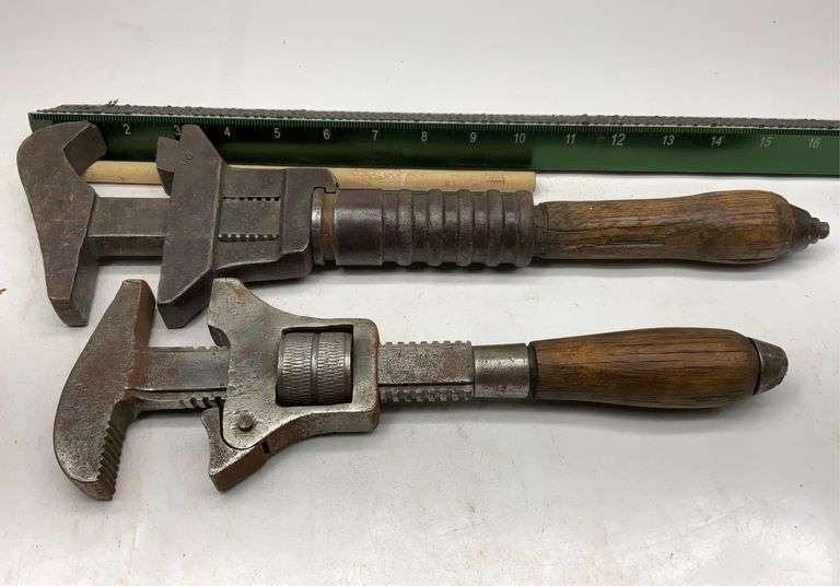 Vintage Bemis & Call Co. Combination Monkey And Pipe Wrench, Wooden ...