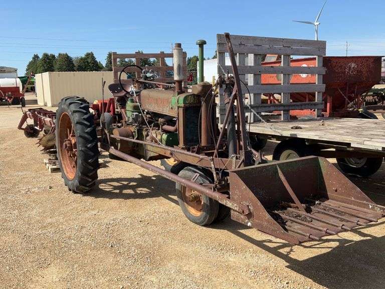 1937 John Deere A Tractor w/Loader, Not Stuck - Hamilton-Maring Auction ...