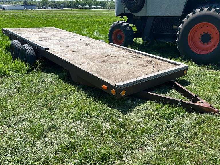 Flatbed Trailer, 20', Tandem Axle, Bumper Pull, - Hamilton-Maring ...