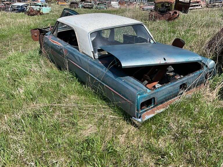 1965 Ford Fairlane, two-door car, Hardtop! - Hamilton-Maring Auction Group