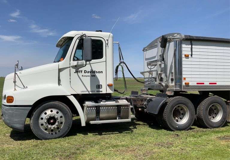 2002 Freightliner Century Class ST Factory Day Cab - Hamilton-Maring ...