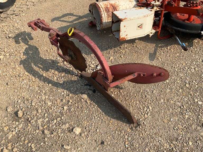 One Bottom Plow - Hamilton-Maring Auction Group