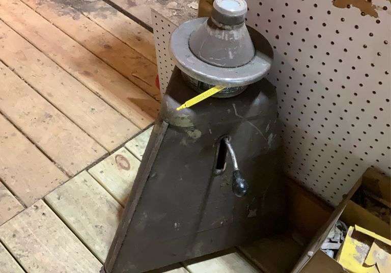 Micro wheel balancer - Hamilton-Maring Auction Group