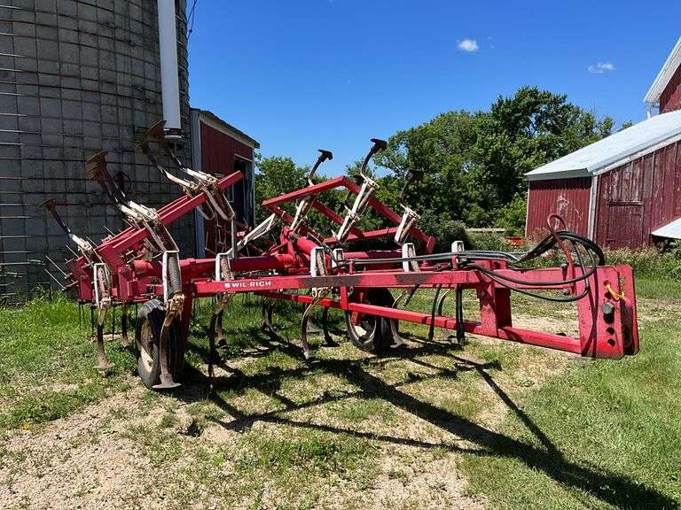 Wil-Rich 18' Field Cultivator, 4 Bar Harrow, Knock - Hamilton-Maring ...