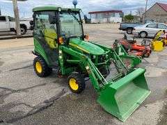 2014 John Deere 1025R Compact Utility Tractor with JD H120 Loader , 526 ...