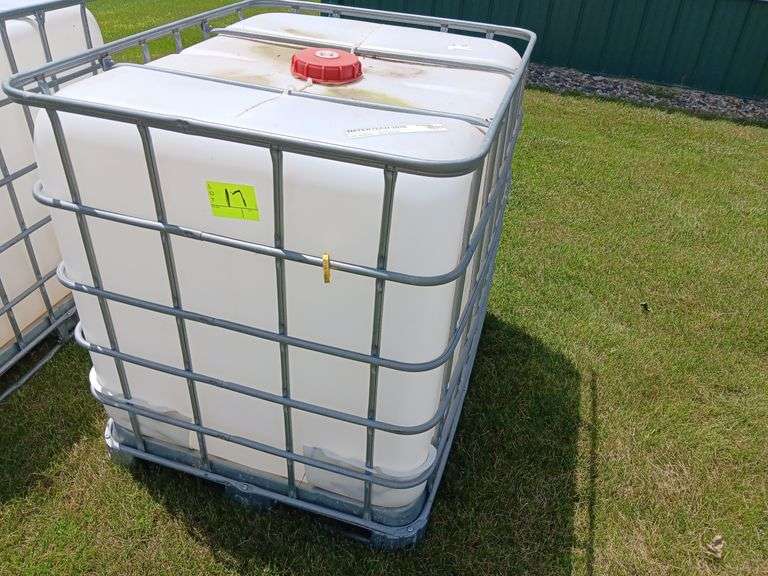 250 Gallon Poly Cage Tote - Hamilton-Maring Auction Group
