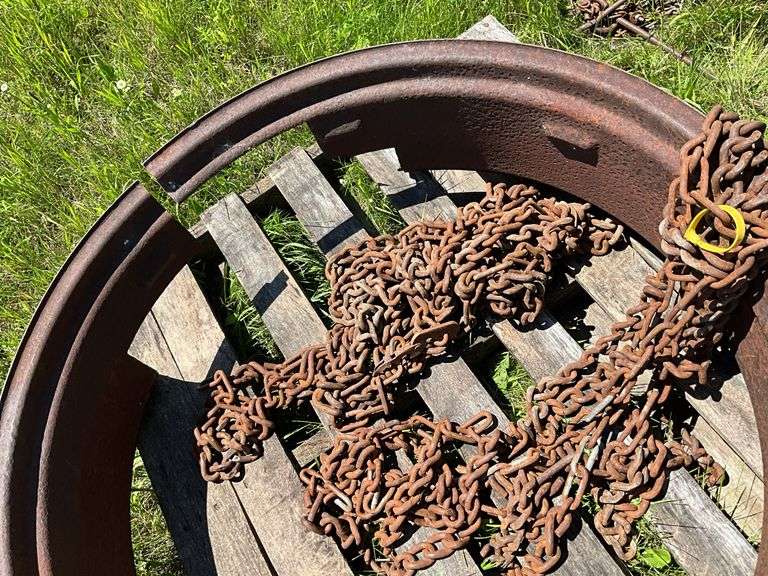 Fire pit ring, two tire chains - Hamilton-Maring Auction Group