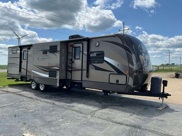 ***2015 Keystone Cougar X Lite, 36ft, 3 Slides, Bu - Hamilton-Maring ...