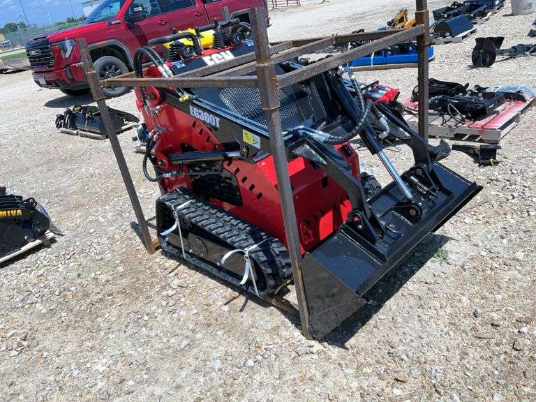 2024 EGN Skid Steer Loader, electric start Open Operator Station, 40 in ...