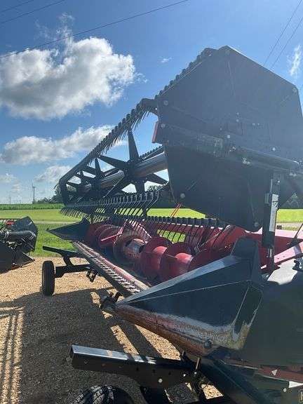 1998 Case IH 1020 Bean Head, 20ft **ITEM IS PART - Hamilton-Maring ...