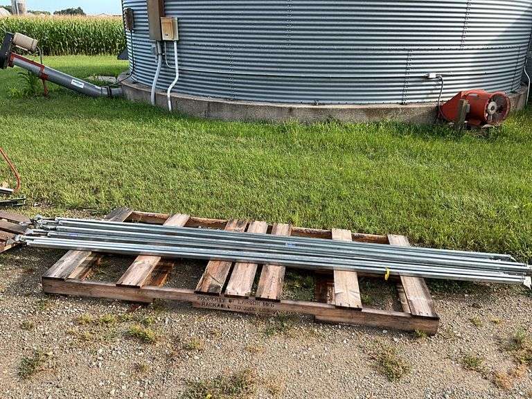 (13) 10' adjustable metal braces - Hamilton-Maring Auction Group