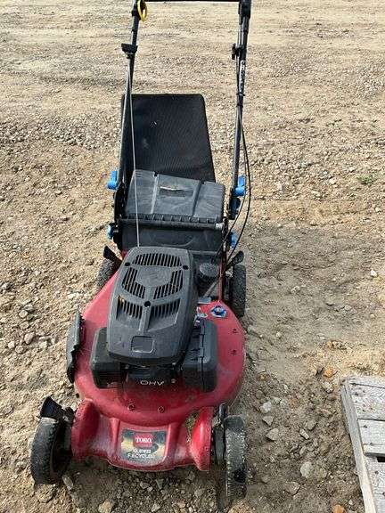 Torro Pacesetter Push Mower, Pull Start - Hamilton-Maring Auction Group