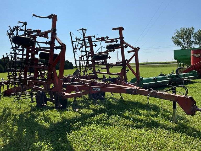 White farm equipment field cultivator, spike tooth - Hamilton-Maring ...
