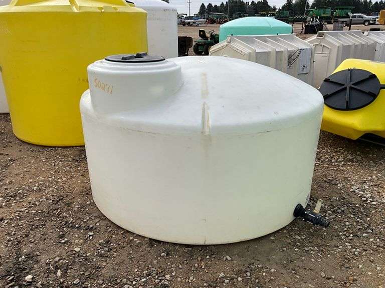 800 gal poly tank **THIS ITEM IS PART OF THE HILL - Hamilton-Maring ...