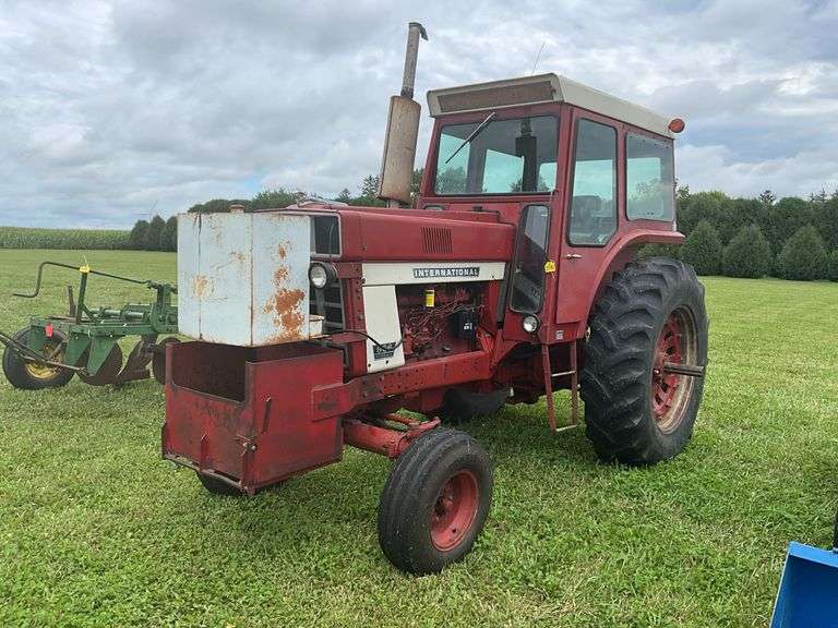 IH 966 tractor, factory IH cab, 3pt, 540/1000 - Hamilton-Maring Auction ...