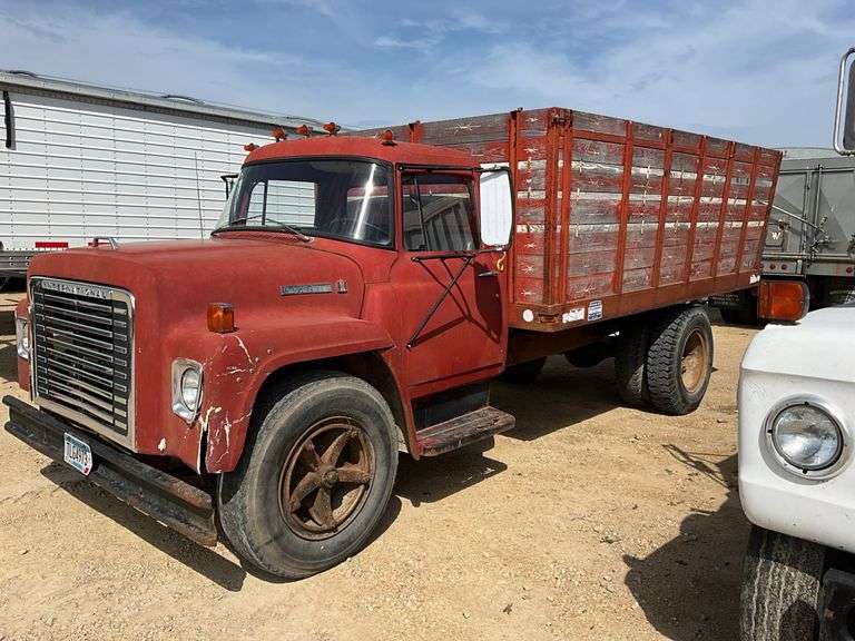 ***1974 international 1600 load star grain truck; - Hamilton-Maring ...