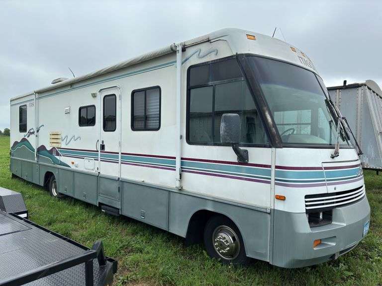 1998 Winnebago Itasca Suncruiser Motorhome, F - Hamilton-Maring Auction ...