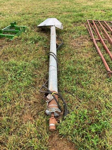 Dry Fertilizer Auger for Gravity Box - Hamilton-Maring Auction Group