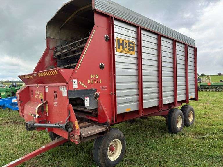 H&S HD7+4 Forage Chopper Box, 16’, 540PTO, Steel R - Hamilton-Maring ...