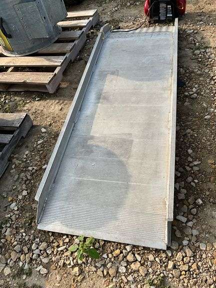 (1) Alum Ramp - Hamilton-Maring Auction Group