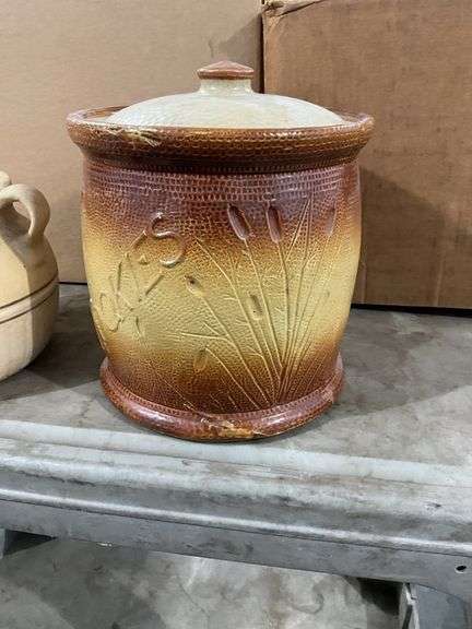 Red Wing Saffron Bean Pot, Red Wing Cattails Cooki - Hamilton-Maring ...