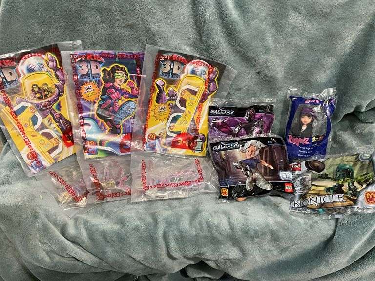 McDonald Toys NIB, Bratz, Lego, Spy Kid 3-D - Hamilton-Maring Auction Group