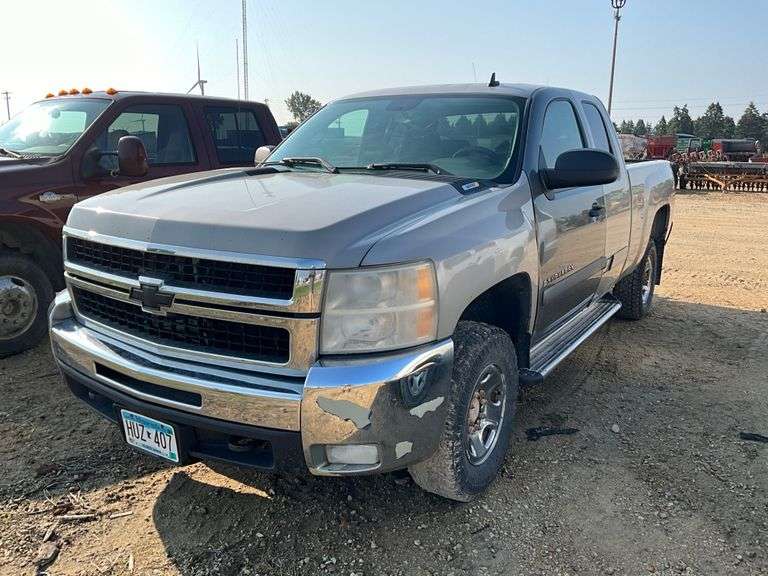 ***2007 Chev Silverado 3/4 ton, ext cab, short box - Hamilton-Maring ...